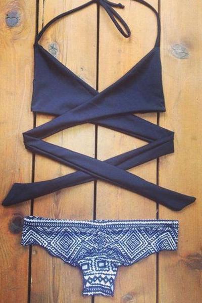 Sexy Zipper Bikini On Luulla